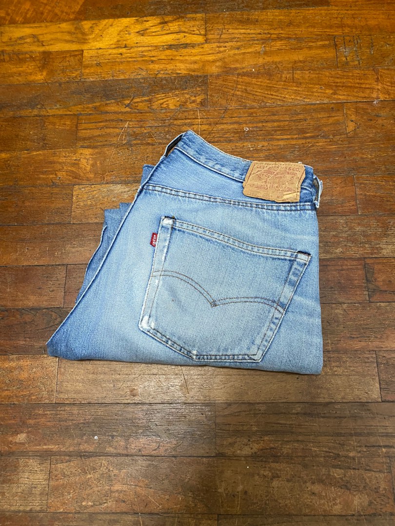 Early-80s Vintage Levi's 501 Made in USA (W35), Men's Fashion, Bottoms, Jeans on Carousell