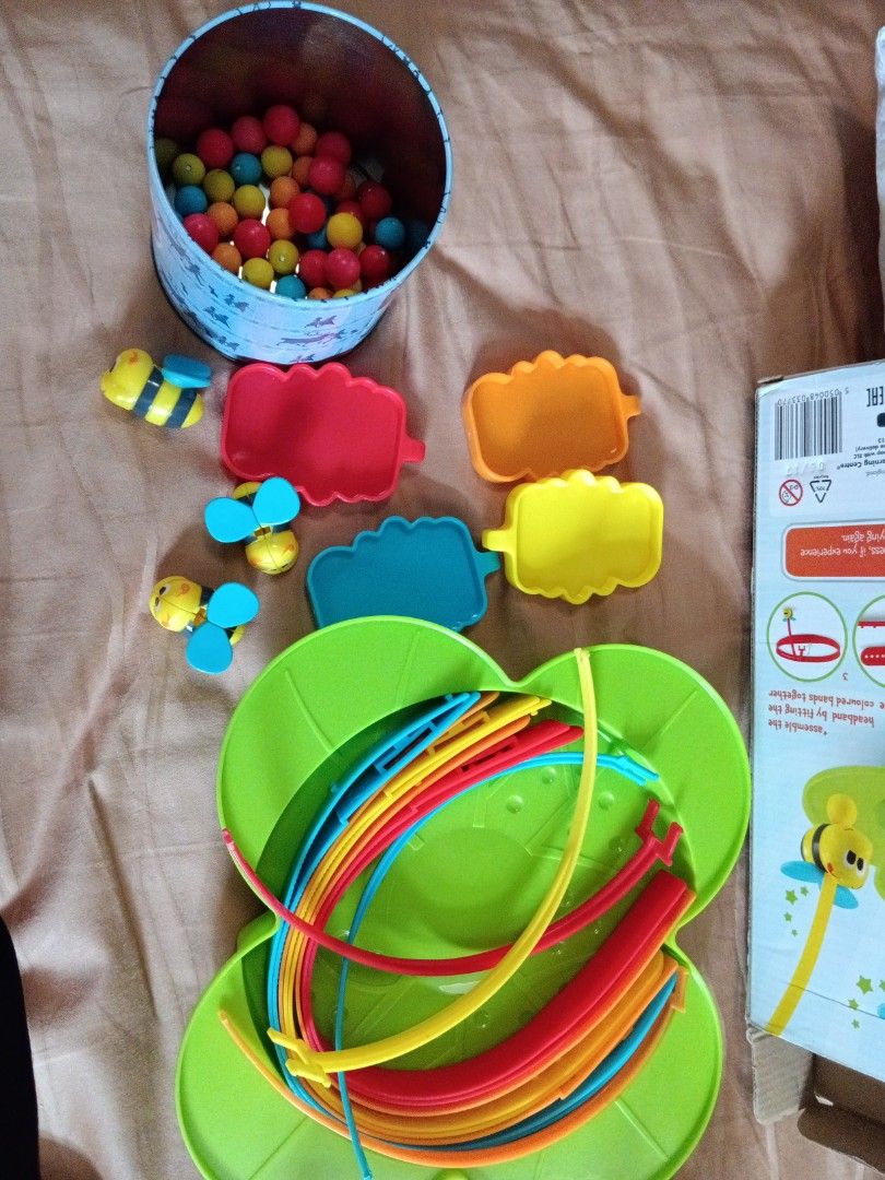 Elc crazy bee game for kid, Hobbies & Toys, Toys & Games on Carousell