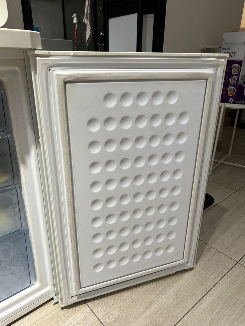 Farfalla Upright Freezer 120l, Babies & Kids, Nursing & Feeding ...