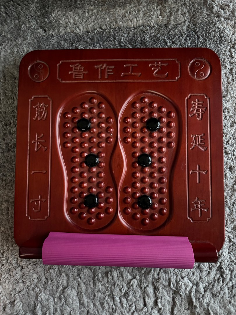 Foot massager board, Health & Nutrition, Massage Devices on Carousell