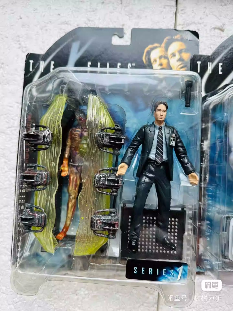 *FREE delivery. The X-Files Agent Fox Mulder Action Figure With Corpse ...
