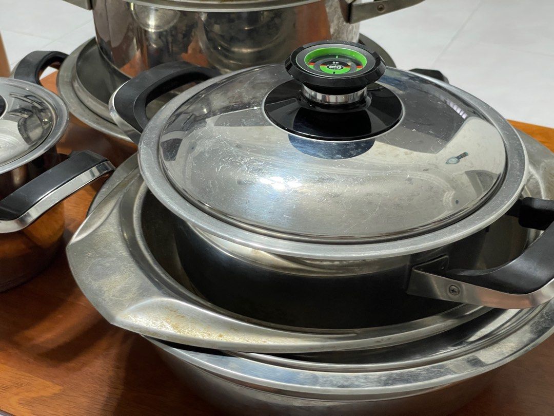 Full set of original AMC pots (Original price $1,400), Furniture & Home ...