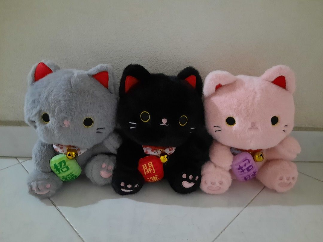 FunClaw Fortune Lucky Cats Plush, Hobbies & Toys, Toys & Games on Carousell
