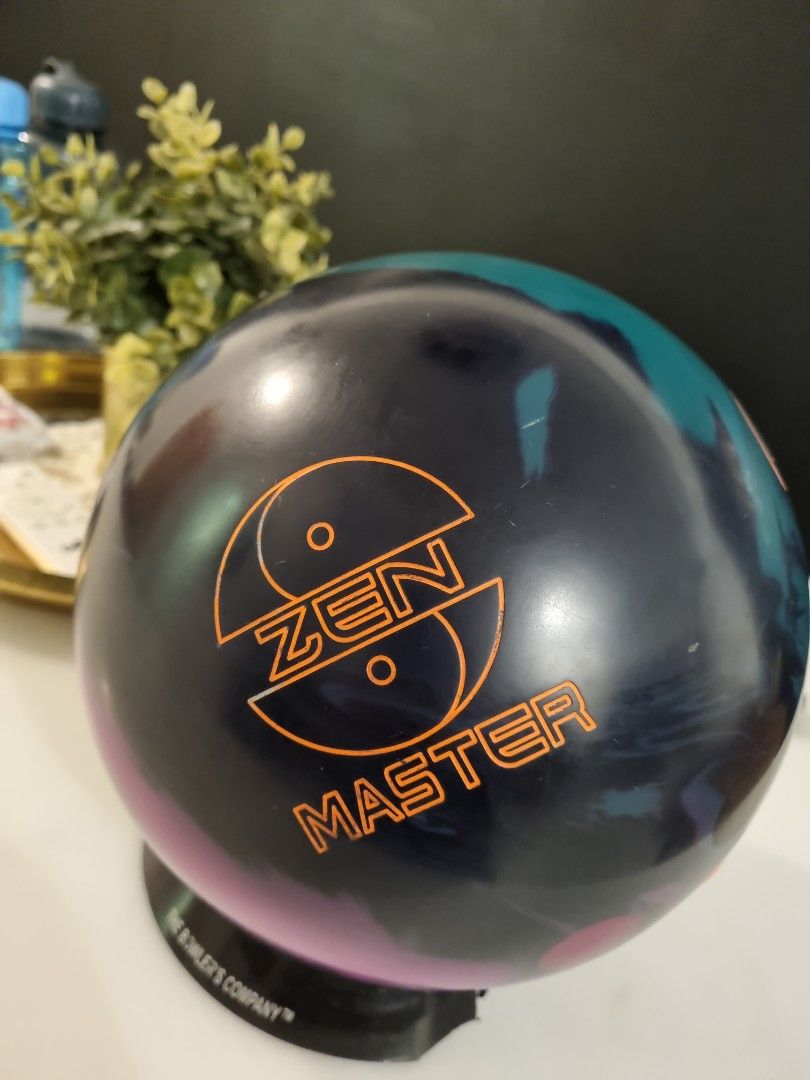 Global 900 Zen Master Bowling Ball(15lbs), Sports Equipment, Sports ...