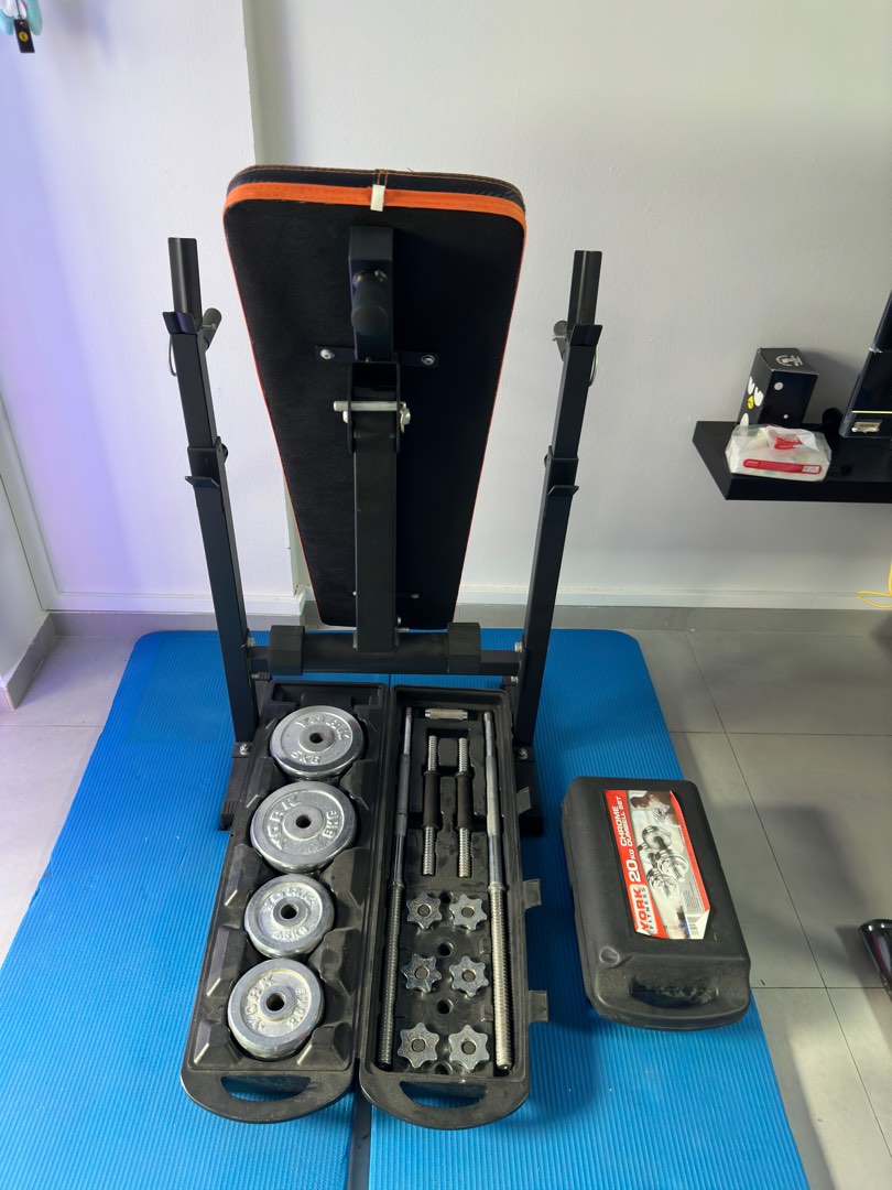 Gym Bench + 30kg Weights + 20kg Weights, Sports Equipment, Exercise ...