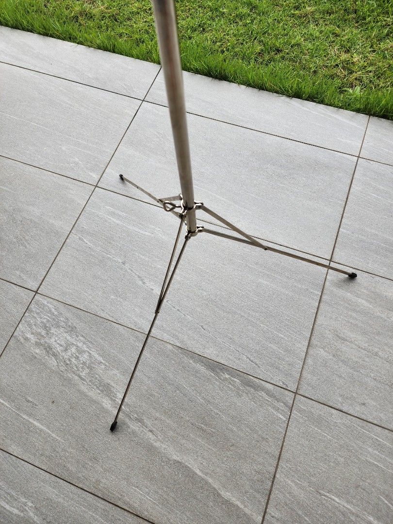 Hama stainless studio lighting tripod and flash umbrellas, Photography ...