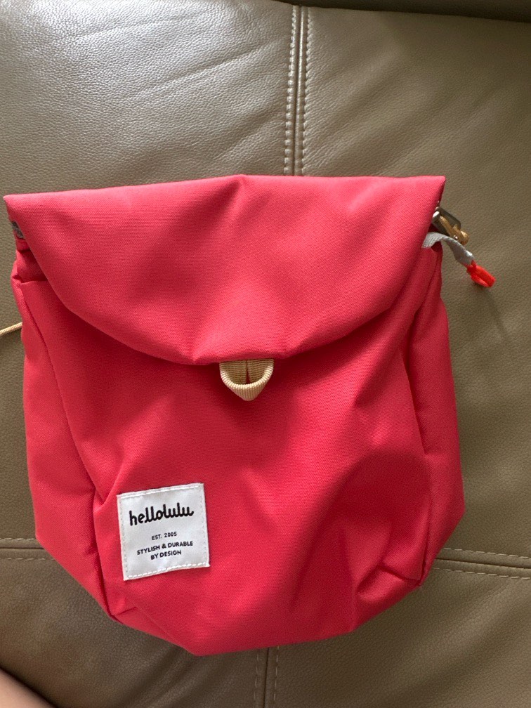 Hellolulu Sling Bag, Women's Fashion, Bags & Wallets, Cross-body Bags on Carousell