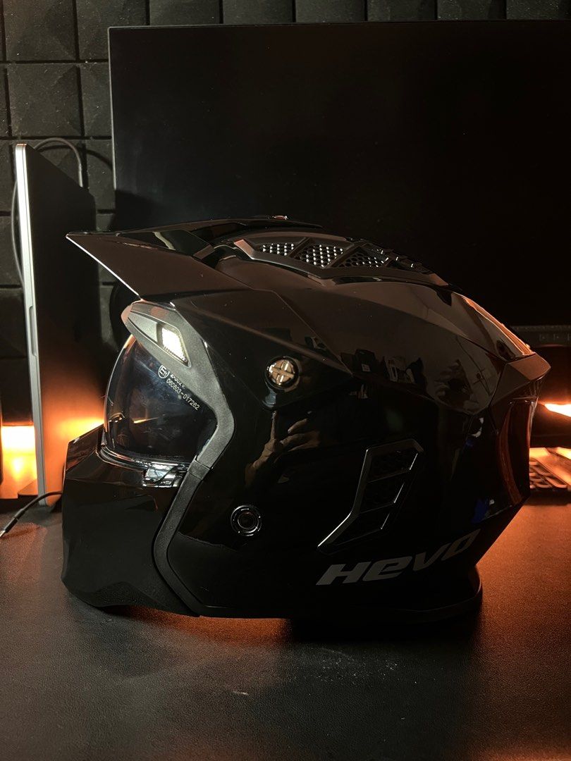Hevo Active Helmet, Auto Accessories on Carousell
