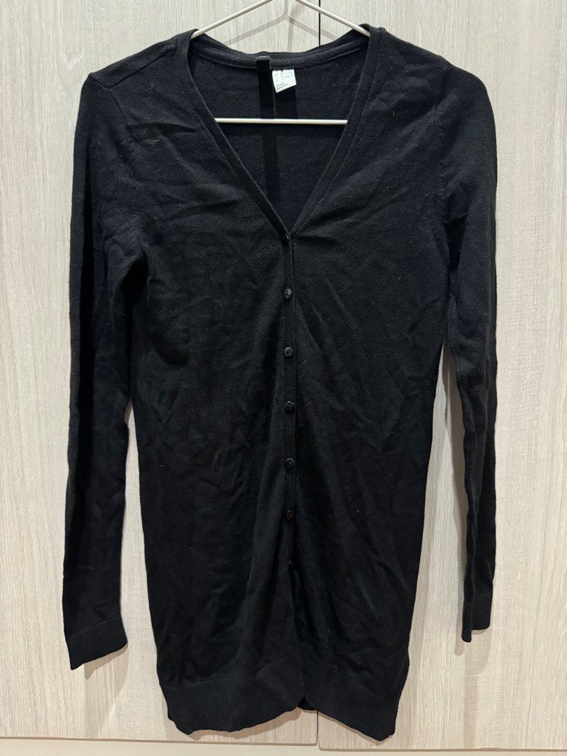 Hnm black cardigan, Women's Fashion, Coats, Jackets and Outerwear on ...