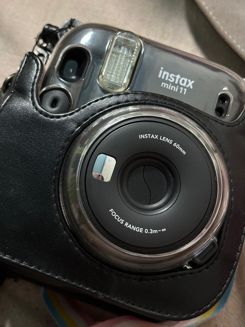 Instax mini 11, Photography, Cameras on Carousell