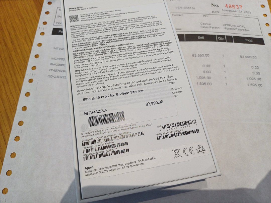 iPhone 15 Pro White 256gb with Powermac receipt, Mobile Phones ...