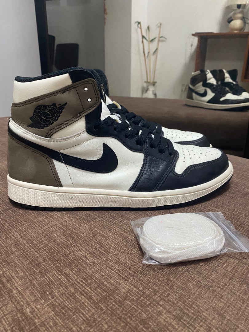 Jordan 1 High Mocha, Men's Fashion, Footwear, Sneakers on Carousell