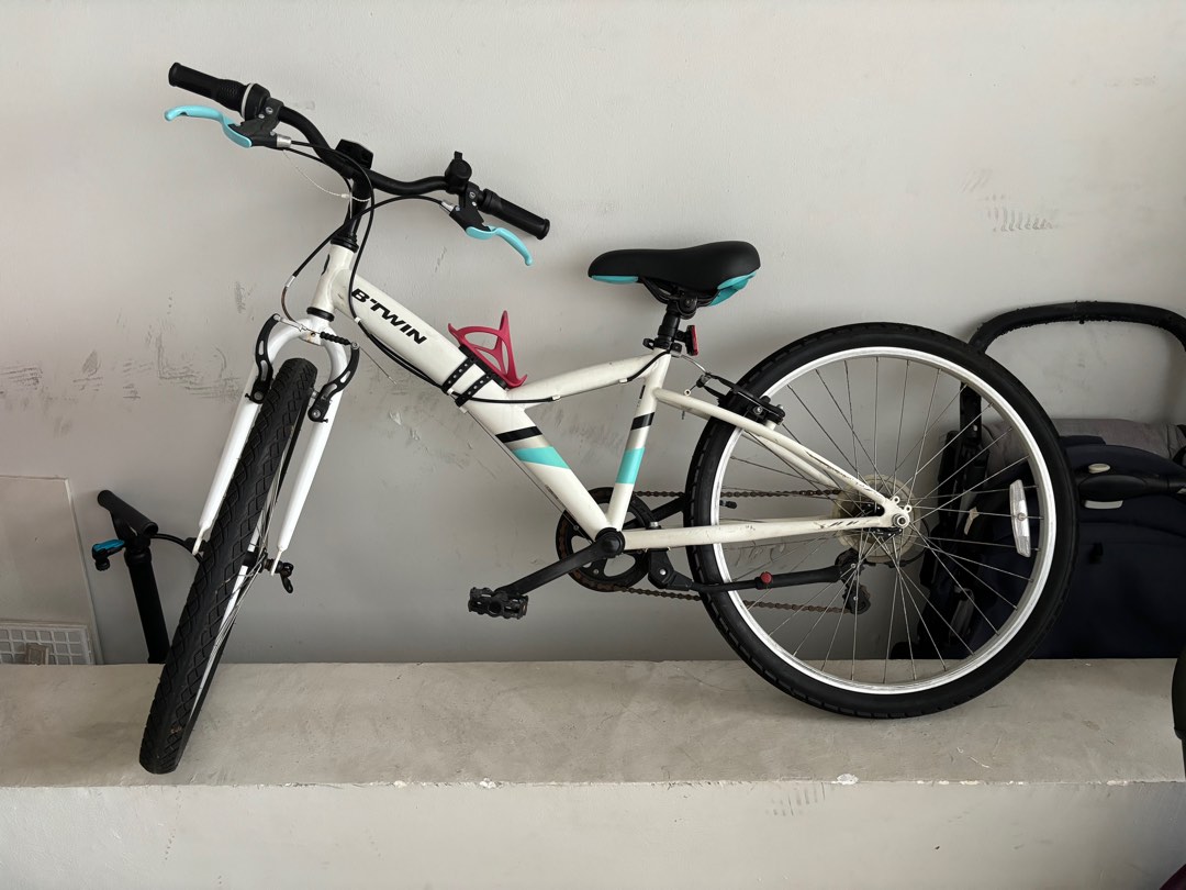 Kids Hybrid Bike original 100 Decathlon, Sports Equipment, Bicycles & Parts, Bicycles on Carousell