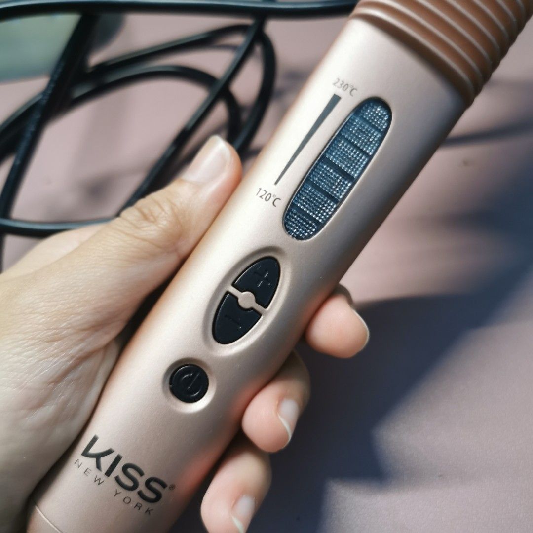 Kiss Hair Comb Straightener Iron, Beauty & Personal Care, Hair on Carousell