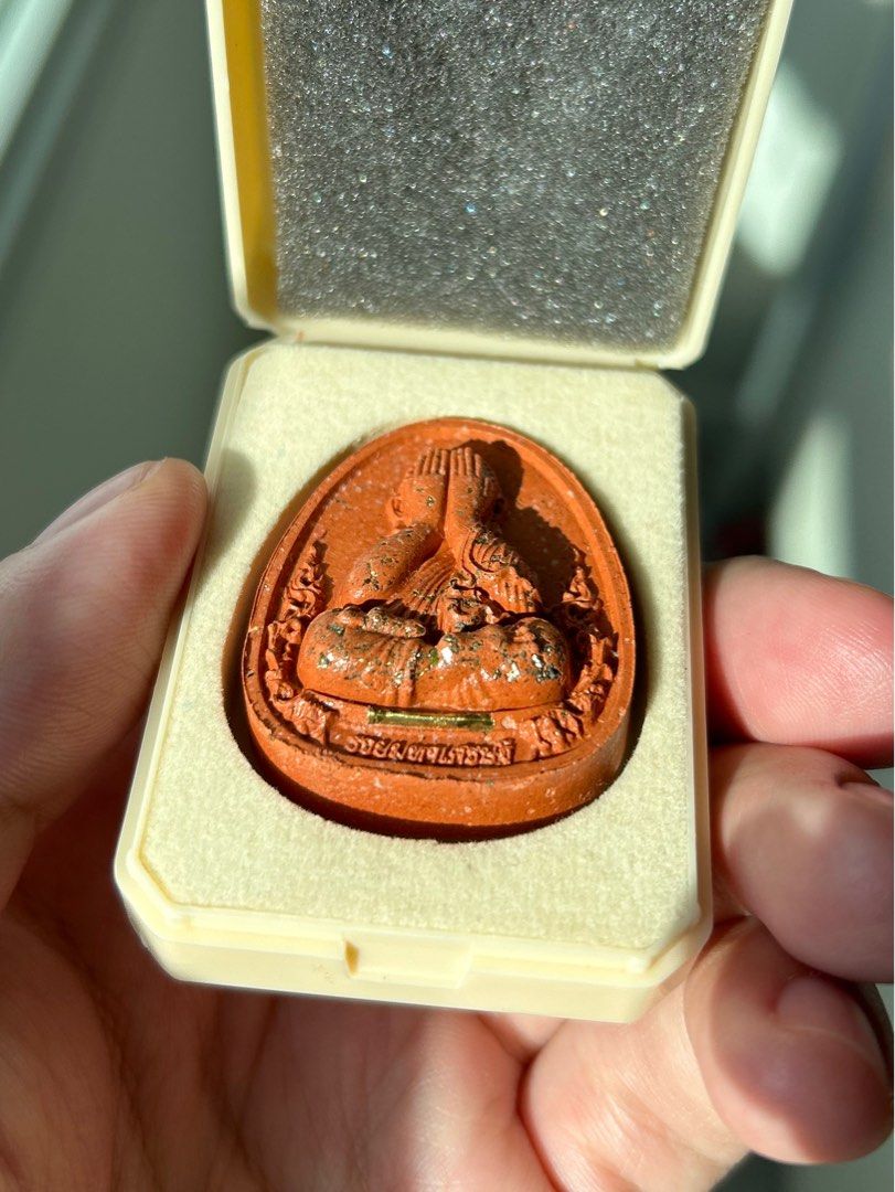 Kruba Aliyachart Phra Pidta Ruay Maha Setthi, Hobbies & Toys ...