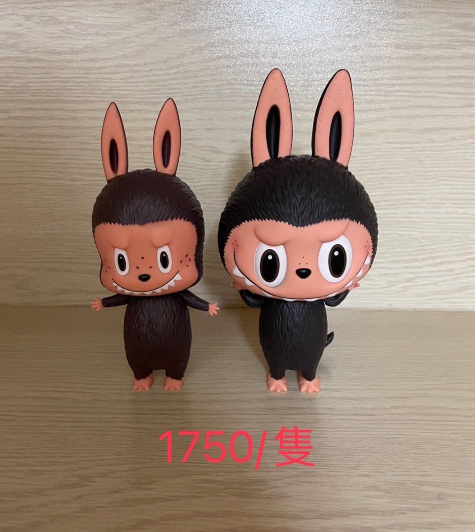 Labubu 全收13000, 書籍、休閒與玩具, 玩具、公仔、桌遊在旋轉拍賣