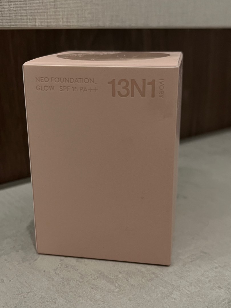 Laneige Neo Glow Foundation (Glowy), Beauty & Personal Care, Face ...