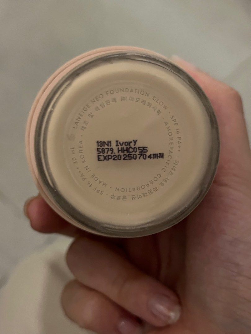 Laneige Neo Glow Foundation (Glowy), Beauty & Personal Care, Face ...