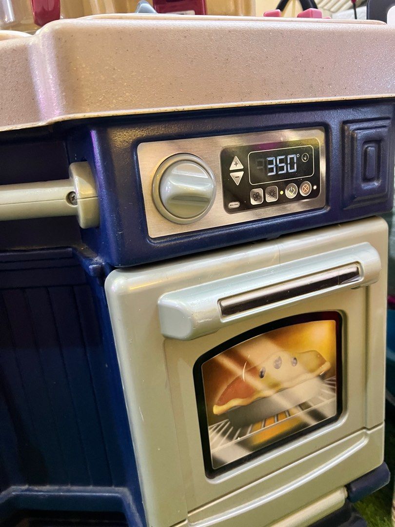 Little tikes super chef kitchen, Hobbies & Toys, Toys & Games on Carousell