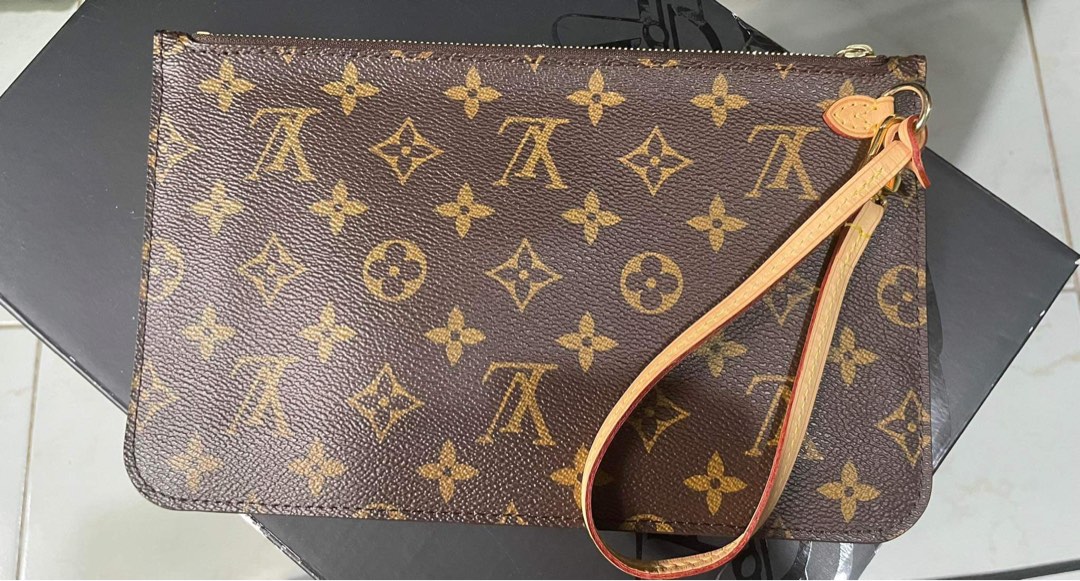 Louis Vuitton Monogram Slim Purse, Luxury, Bags & Wallets on Carousell