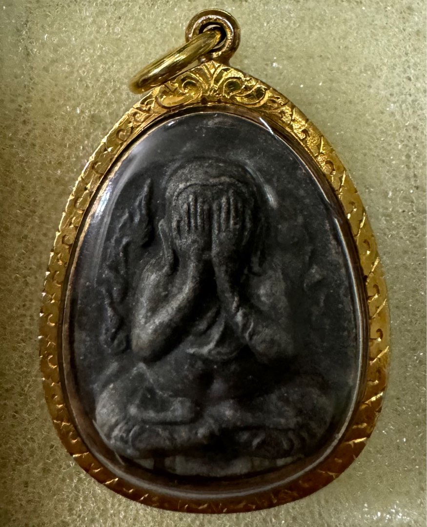 Lp Toh Pidta Kanok Kang Song Takrut BE 2522, Hobbies & Toys ...