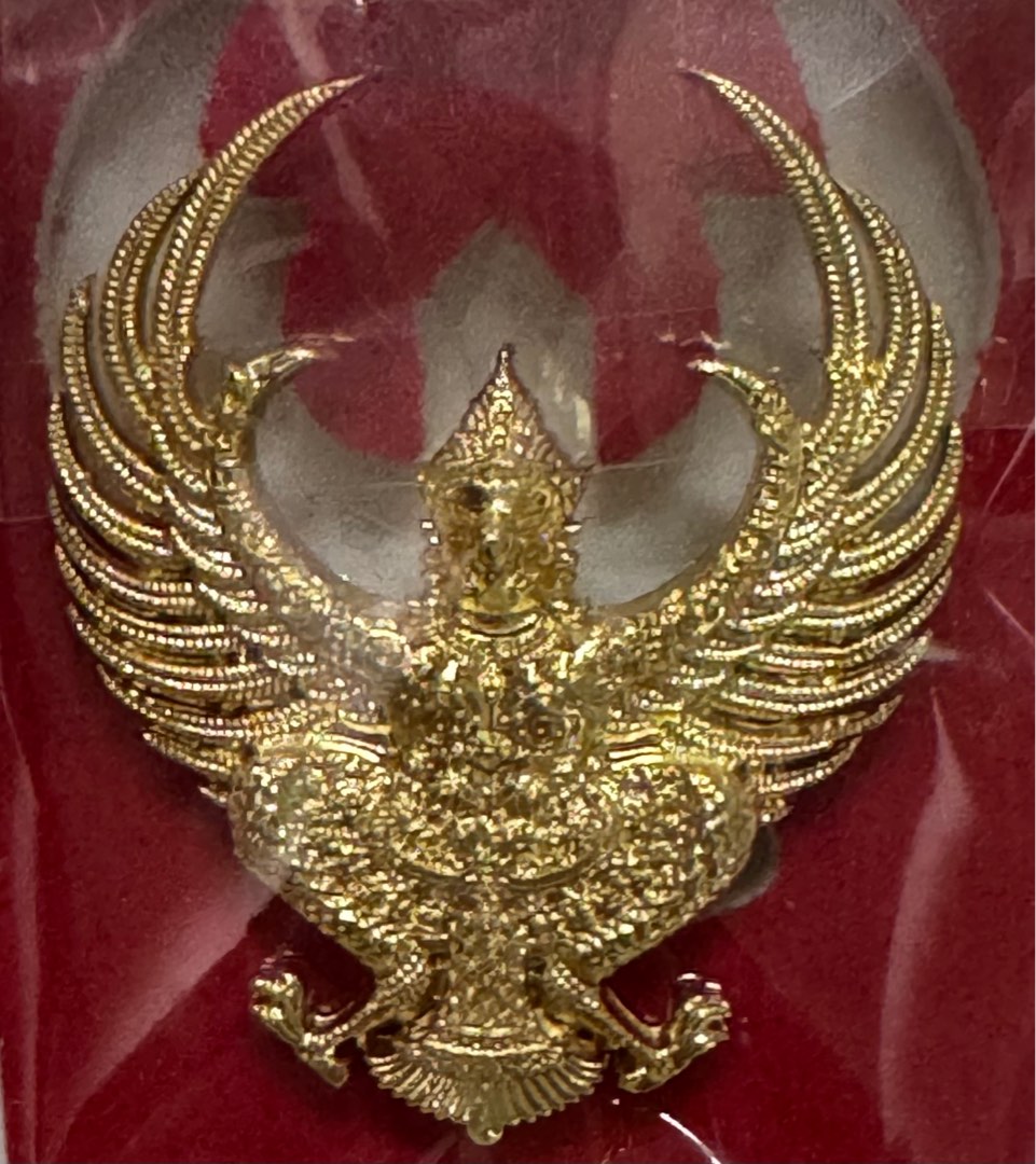 Lp Wara Garuda BE 2563 Gelaithong, Hobbies & Toys, Memorabilia ...