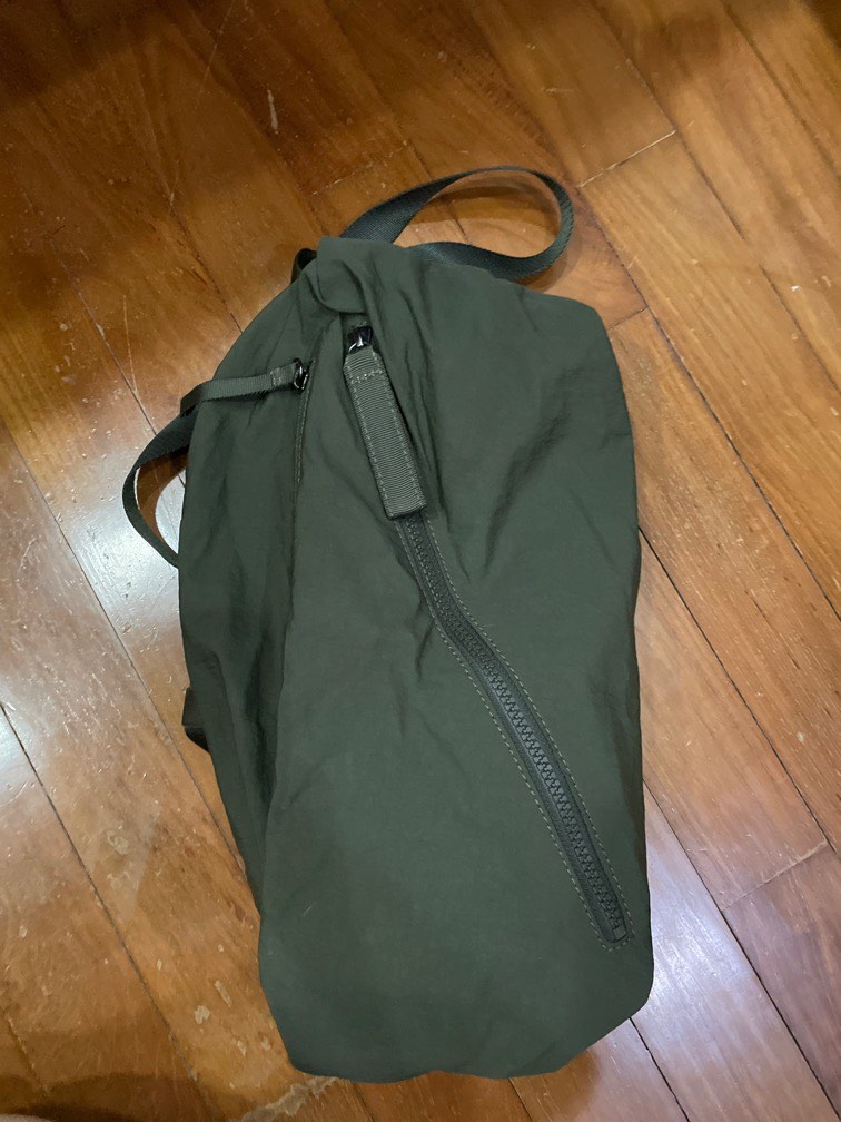 Lululemon fast track bag, Men's Fashion, Bags, Sling Bags on Carousell