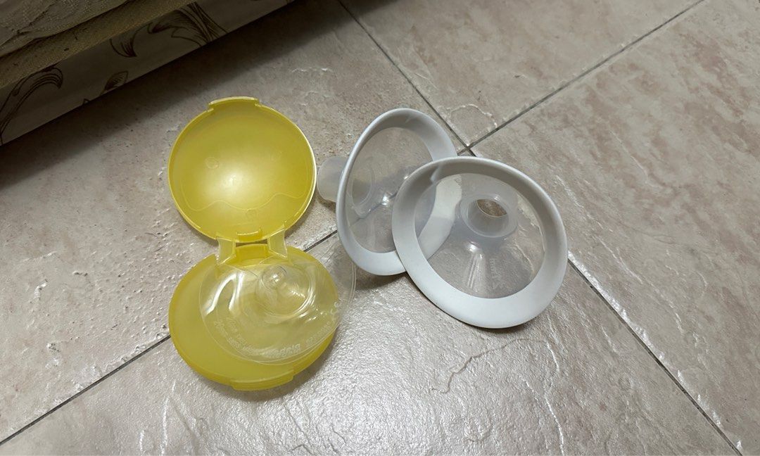 Medela Flange and Nipple Shield, Babies & Kids, Nursing & Feeding ...