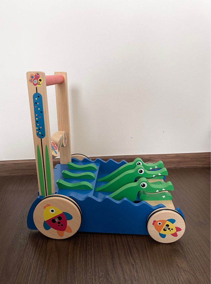 Melissa & Doug 3011 Deluxe Chomp and Clack Alligator Wooden Push Toy ...