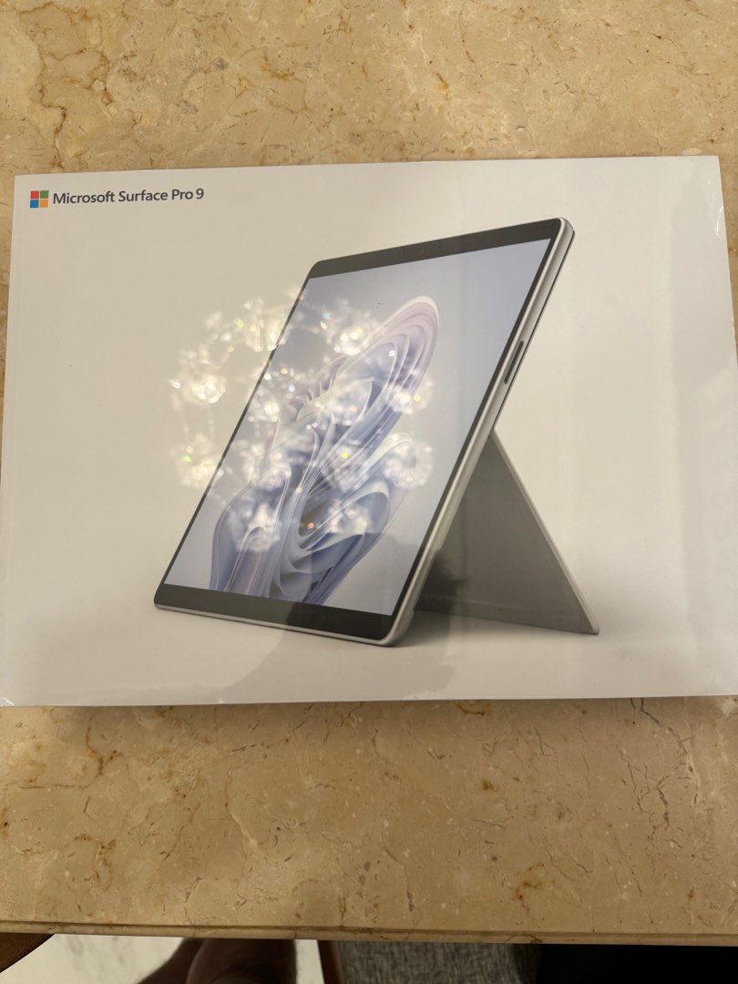 Microsoft Surface Pro 9, Computers & Tech, Laptops & Notebooks on Carousell