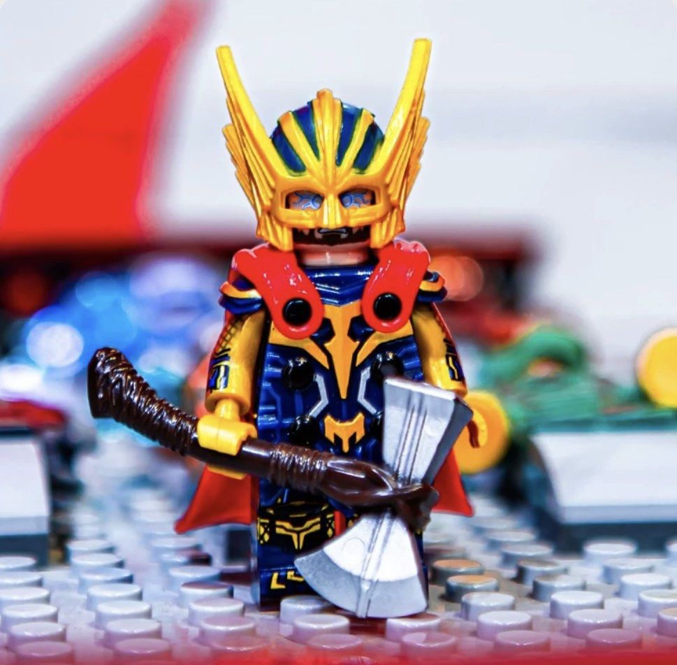 Miniature Thor Marvel Collectables, Hobbies & Toys, Toys & Games on ...