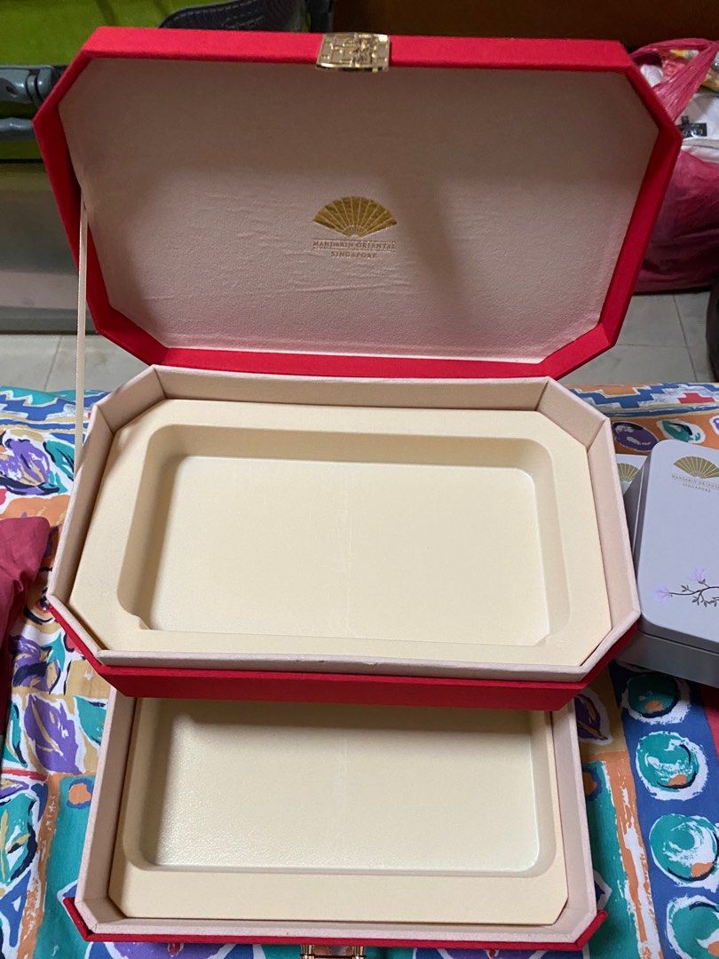 Moon cake box form Mandarin Oriental, Women's Fashion, Jewelry ...