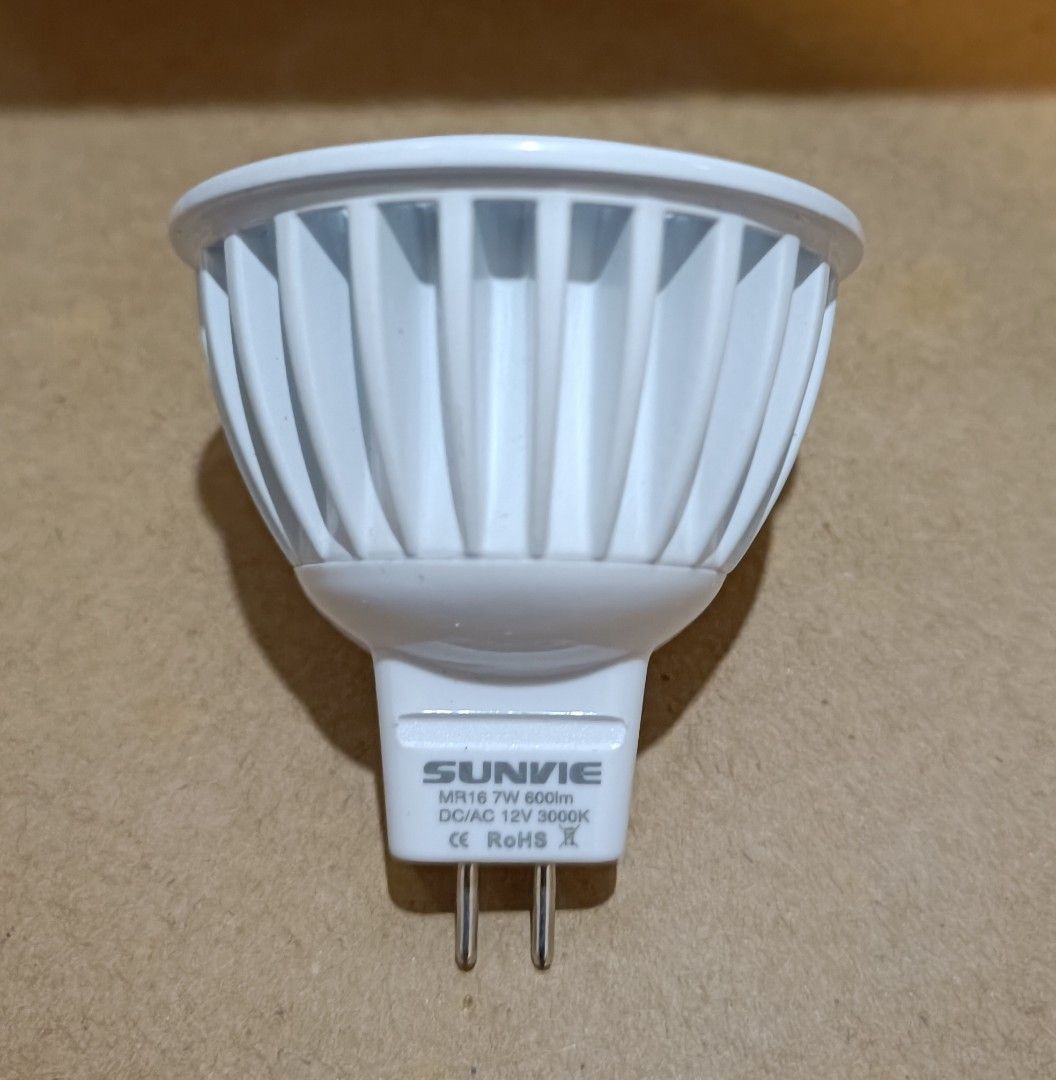 MR16 Led bulb spotlight, Furniture & Home Living, Lighting & Fans ...