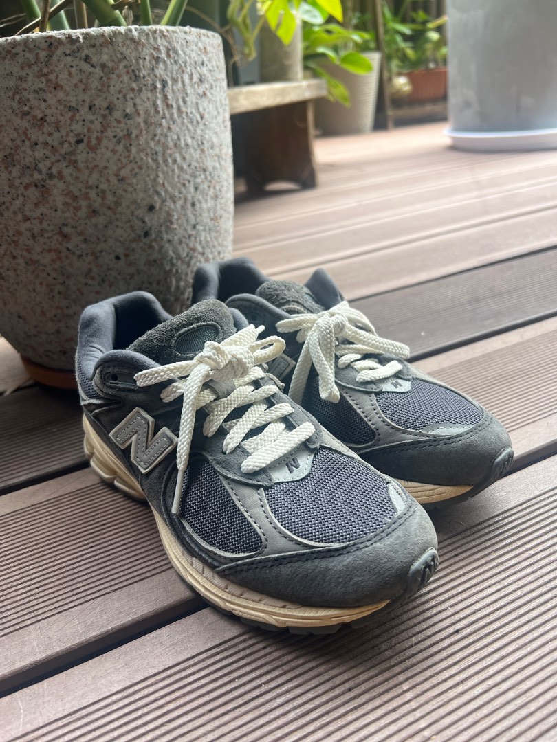 New Balance 2002R Navy /990/991/992/993, 女裝, 鞋, 波鞋 - Carousell