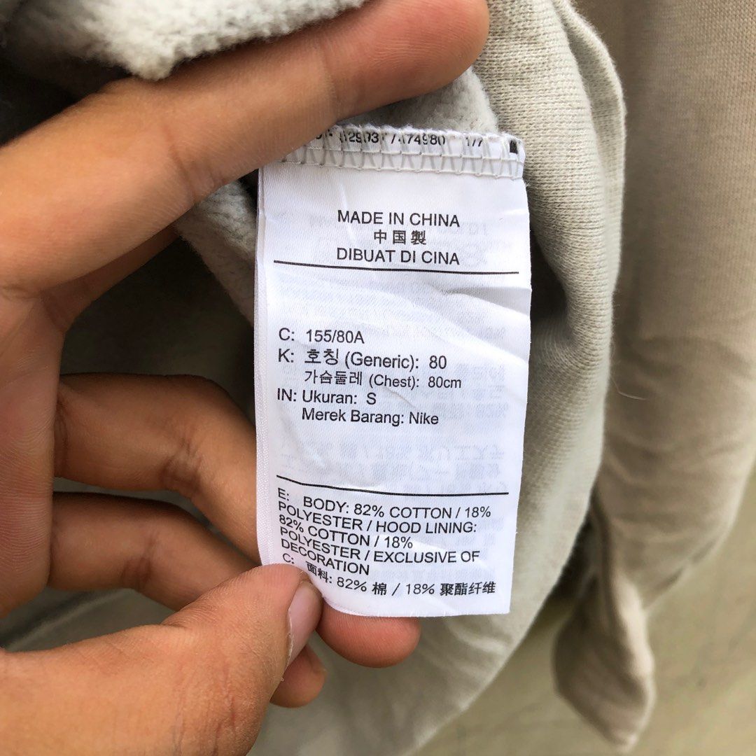 Nike New Tag, Men's Fashion, Coats, Jackets and Outerwear on Carousell