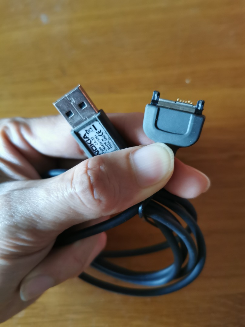 Nokia cable, Free Items on Carousell