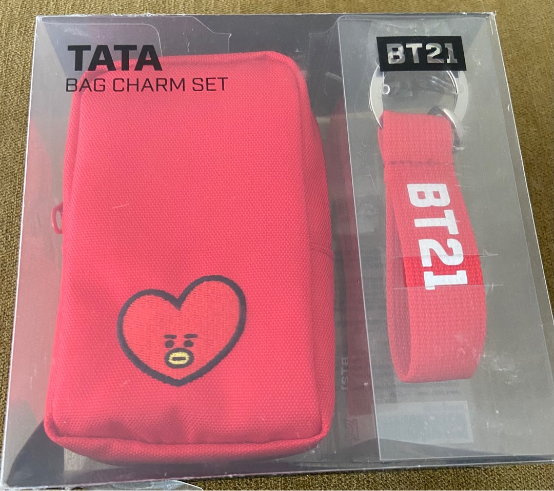 Official BT21 / BTS V Tata Bag Charm Set - SEALED, Hobbies & Toys ...