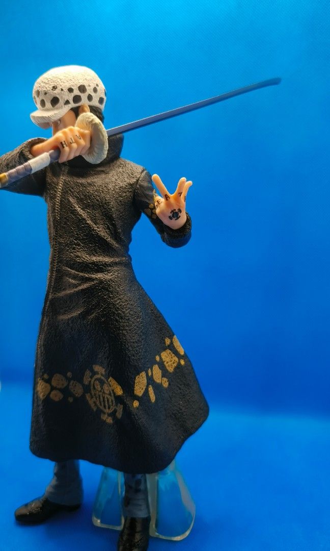 One Piece - Trafalgar Law Masterlise 20th Anniversary - Bandai loose ...