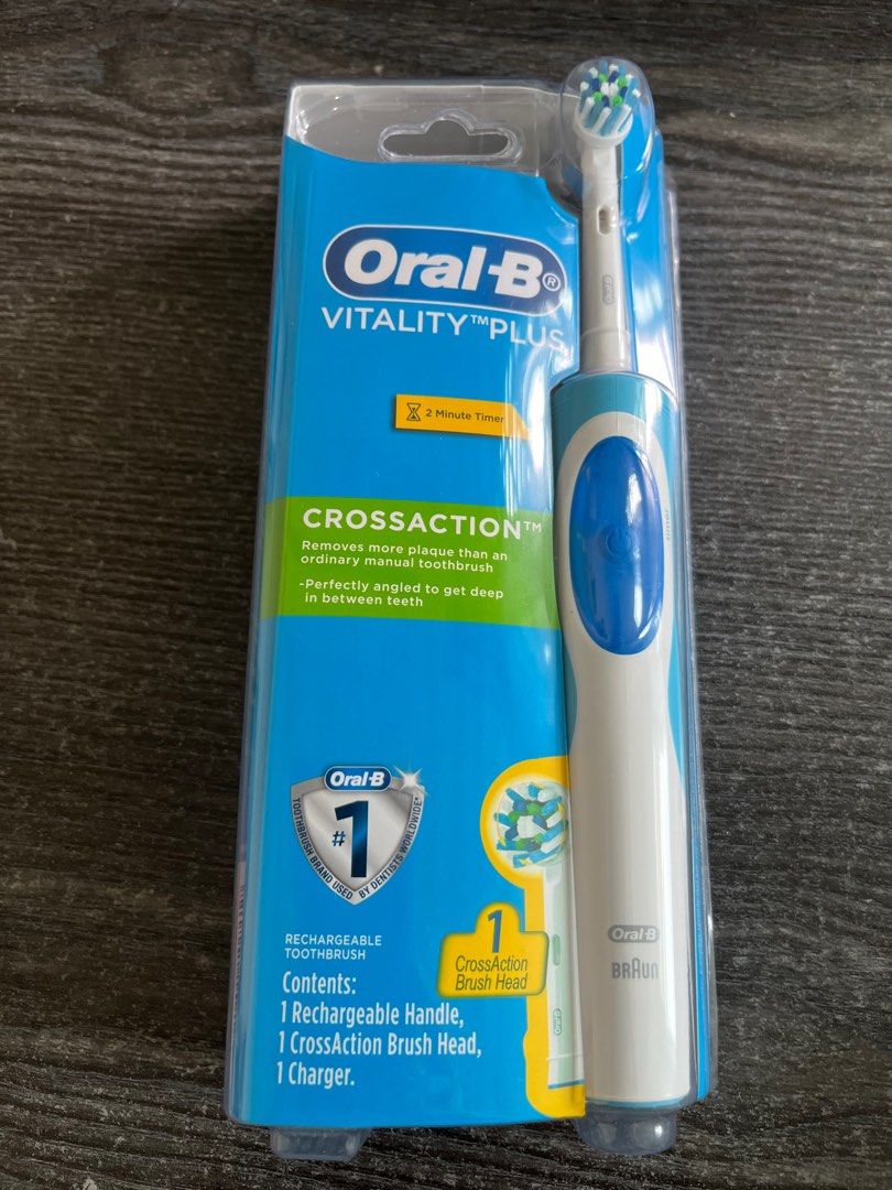 Oral B Vitality Plus electric toothbrush, Beauty & Personal Care, Oral Care on Carousell