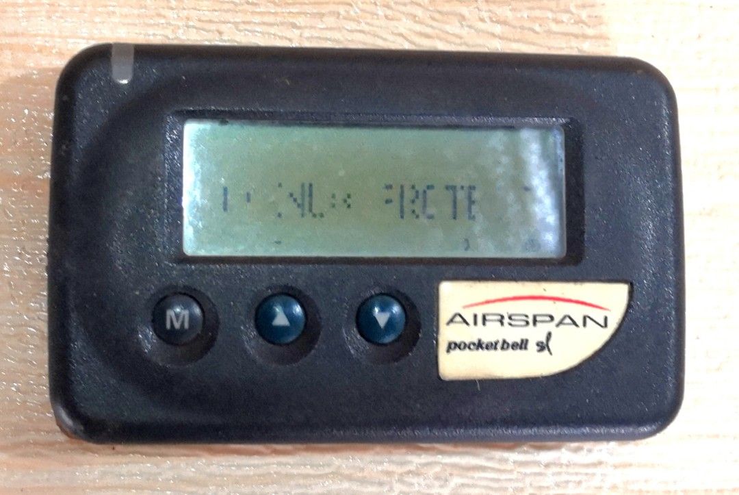Pocket Bell Beeper Vintage Collectors Item, Hobbies & Toys, Memorabilia & Collectibles, Vintage ...