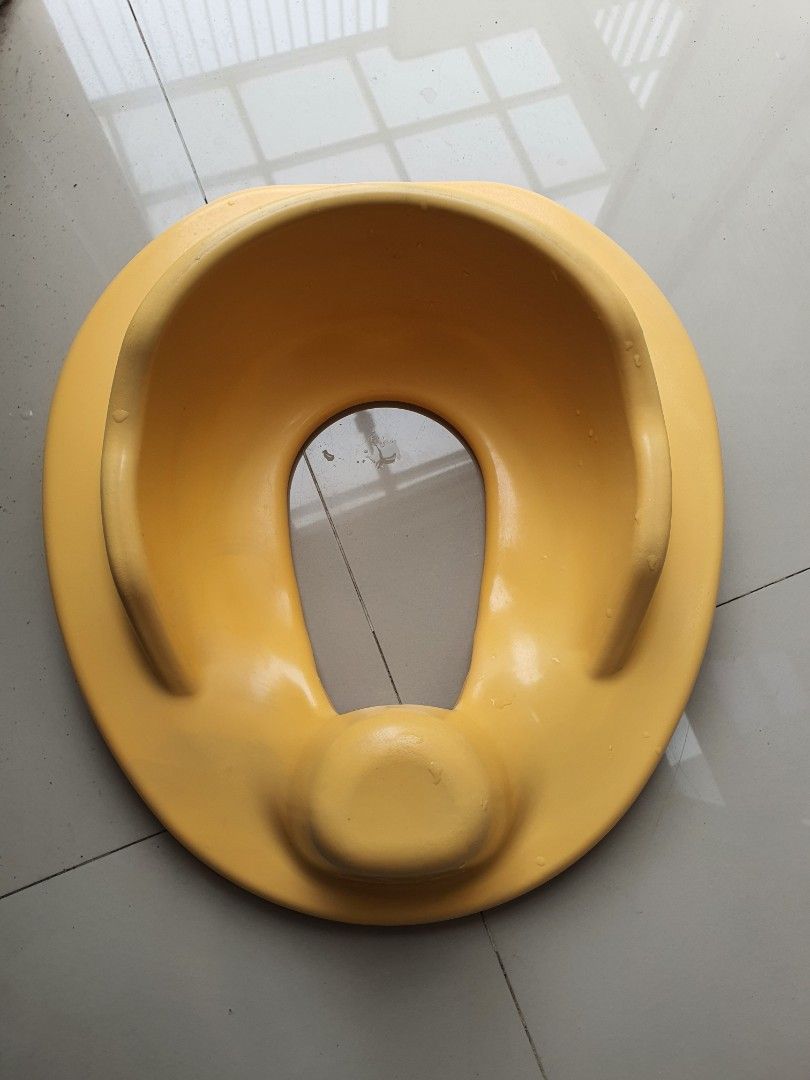 Potty Training toilet seater anabebe, Bayi & Anak, Lainnya di Carousell