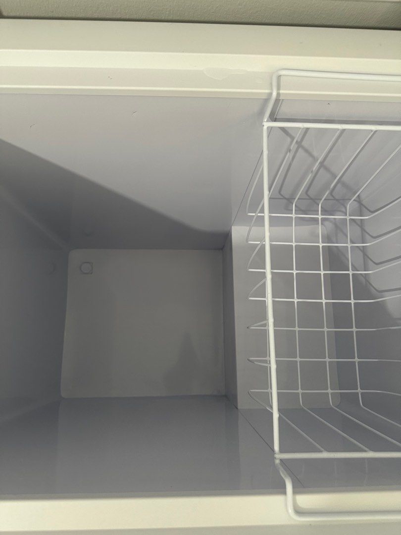 PowerPac Chest Freezer and Chiller 150l - 8 months old only, TV & Home Appliances, Kitchen ...