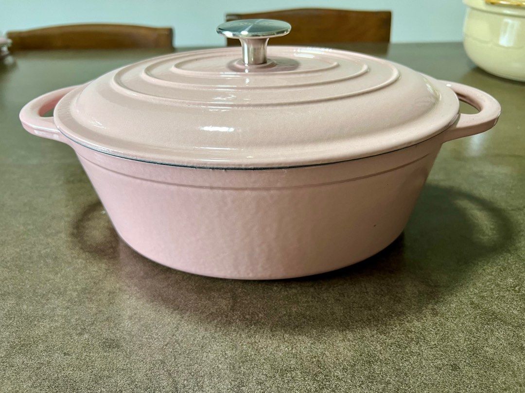 Pyrex 3L Cast Iron Casserole Oval (27cm), Furniture & Home Living ...
