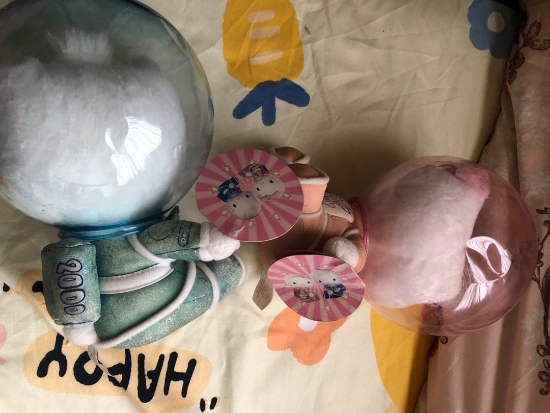 Rare Hello Kitty and Dear Daniel Astronaut, Hobbies & Toys, Toys ...