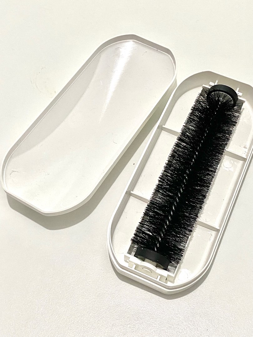 Roller Dust Brush Plastic Bedside Table Crumb Sweeper Debris Pet Hair ...