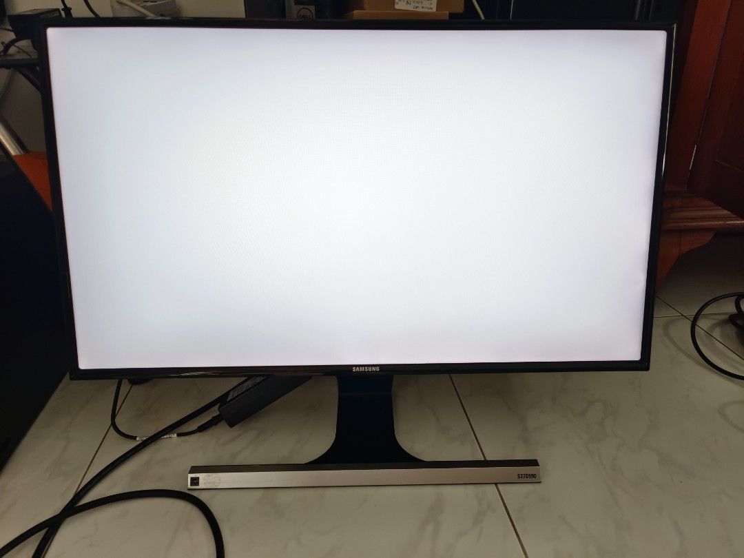 Samsung 27 inch S27D590 monitor, Computers & Tech, Parts & Accessories ...