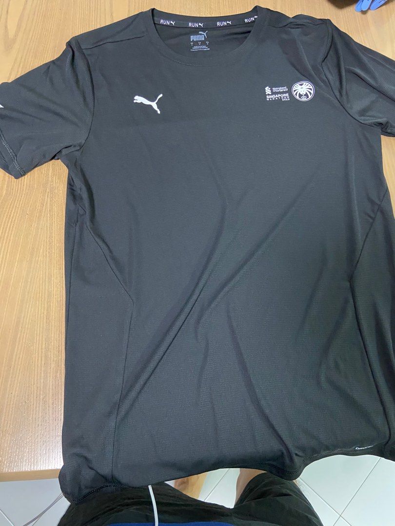 SCSM 2023 Full Marathon Finisher Tee Size S, Sports Equipment, Other ...