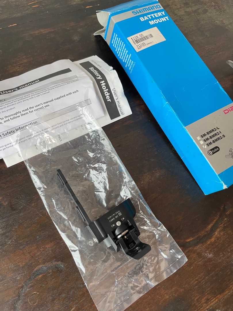 Shimano Battery Mount Di2 SM-BMR2-S, Sports Equipment, Bicycles & Parts ...
