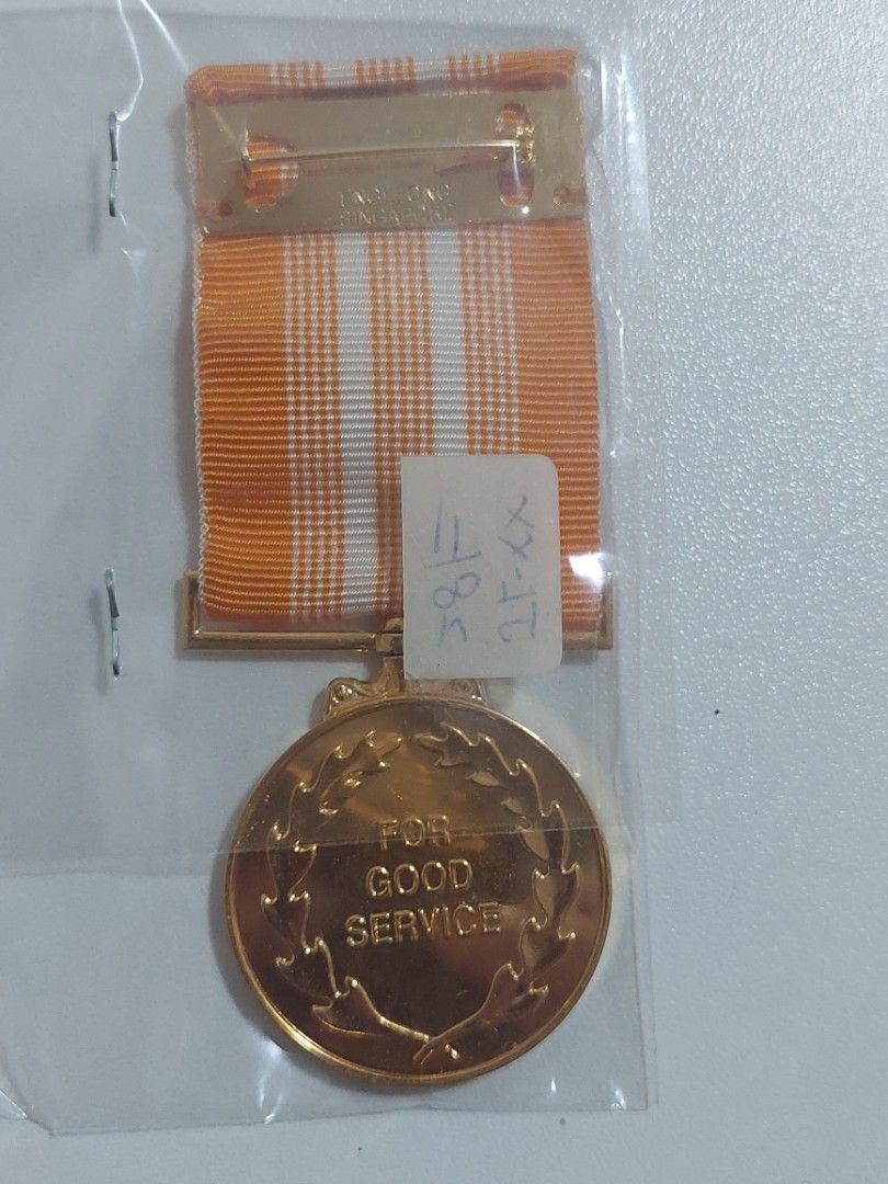 Singapore SAF army medal, not silver dollar, Hobbies & Toys ...