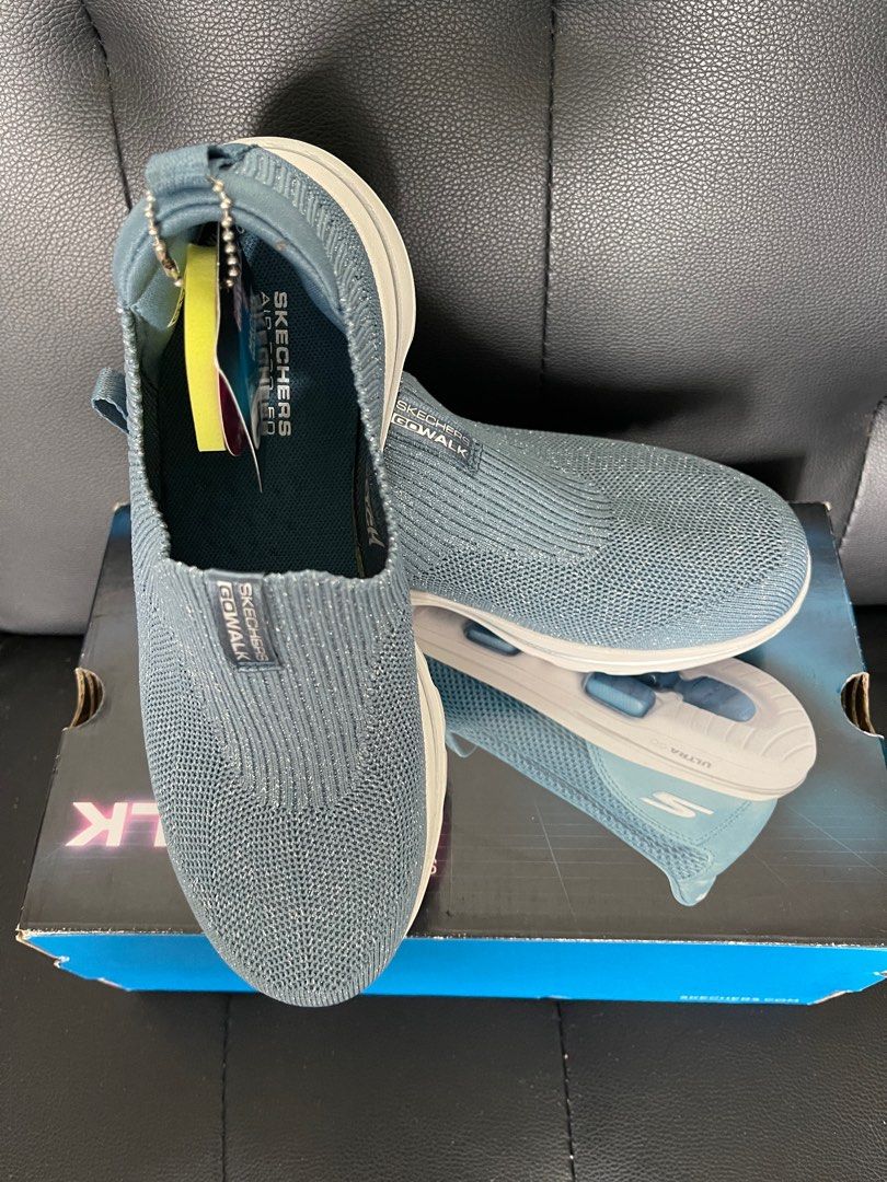 Skechers GOWALK (Machine Washable), Women's Fashion, Footwear, Sneakers ...
